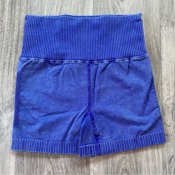 Zenana Outfitters | Shorts | New Stone Washed Seamless High Rise ...